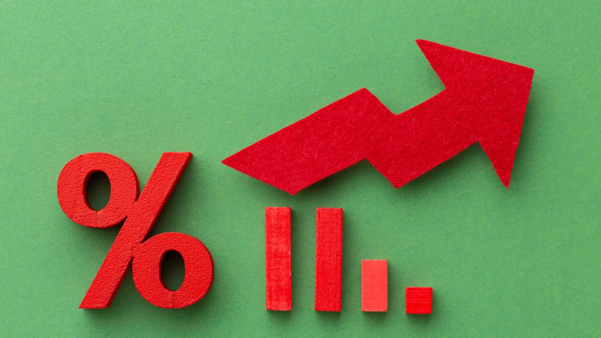 Interest Rate Hikes: Impact on Consumer Spending and Business ...